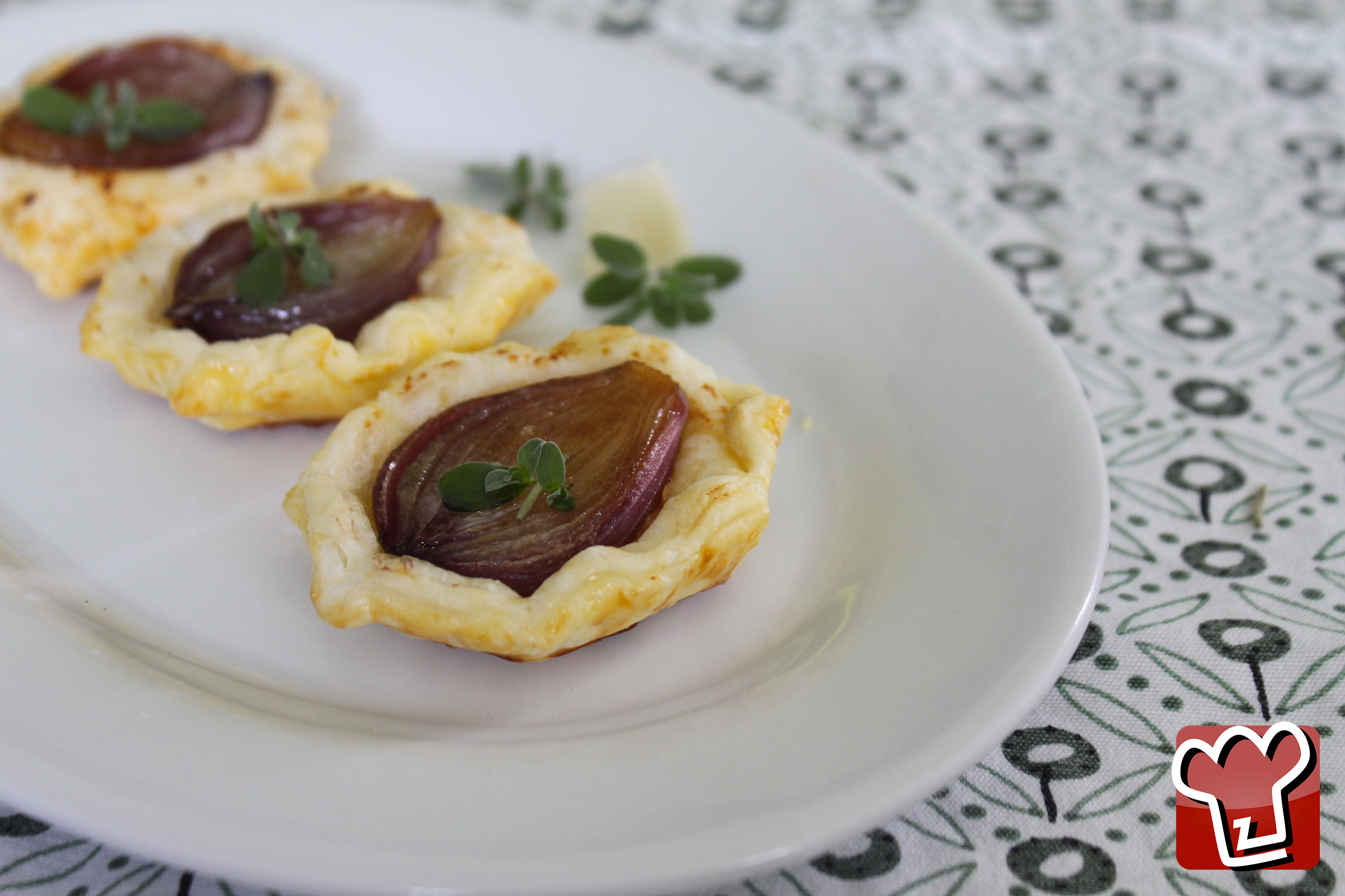 Red onion canapés is a Appetizers by My Italian Recipes